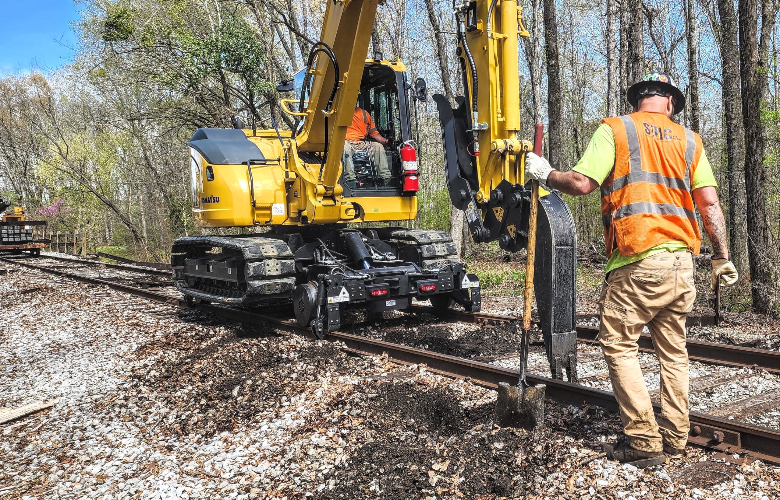 Railway Cribbing Buckets for Ballast Removal | DymaxRail