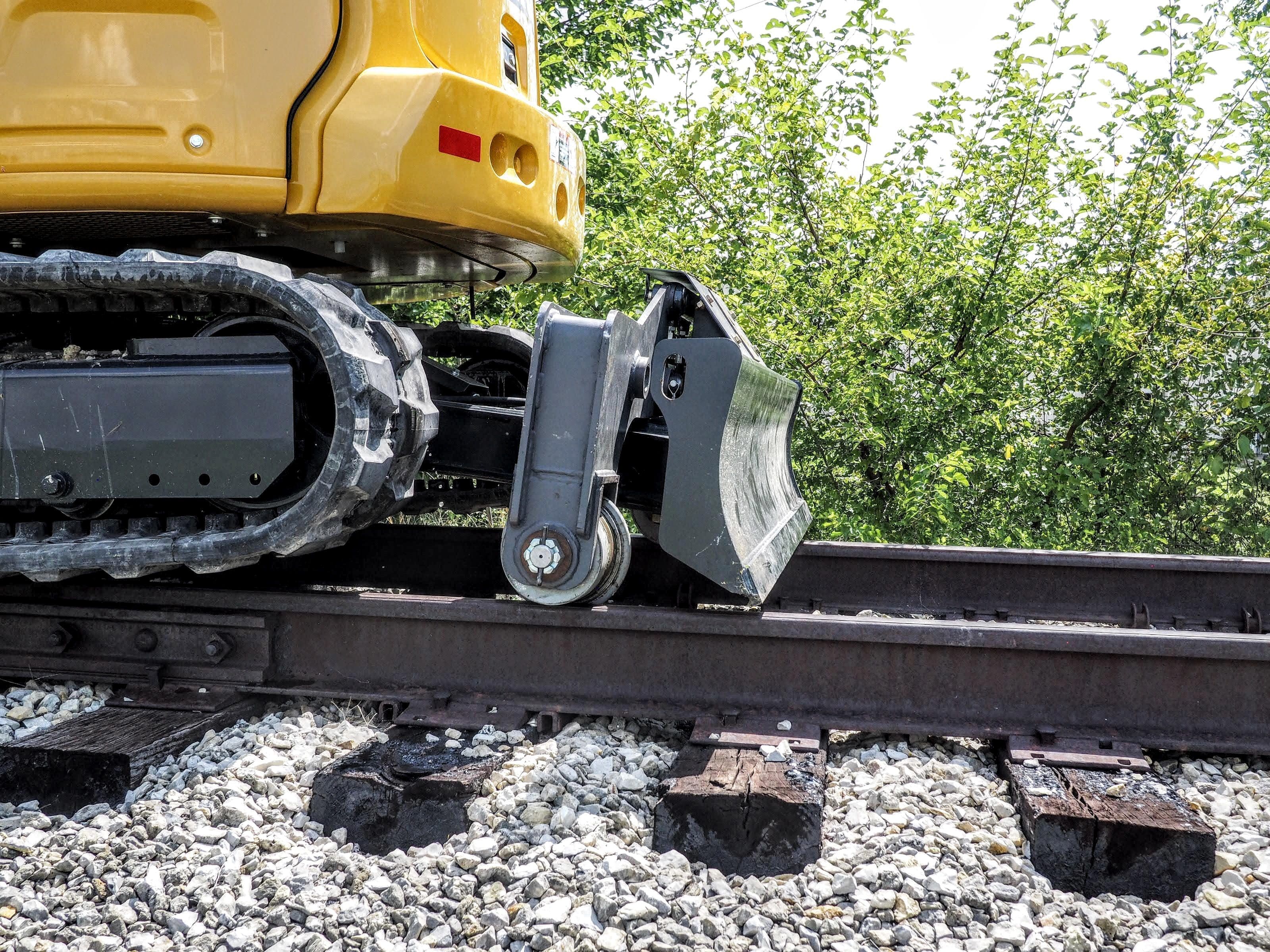 Rail Rider Compact Excavator - DYMAXRAIL